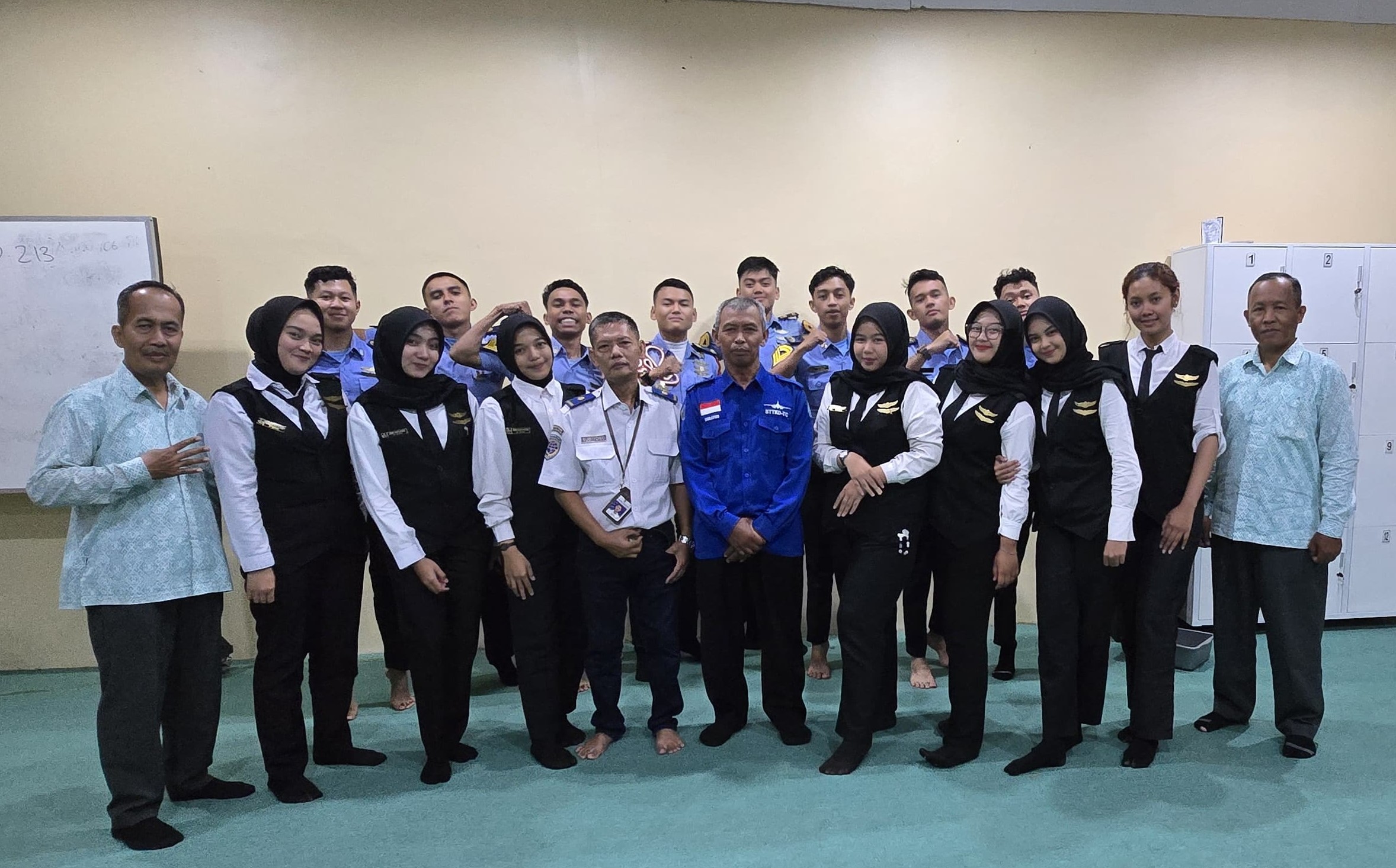 15 Taruna-Taruni STTKD Ikuti Ujian AVSEC, Siap Jaga Bandara ...